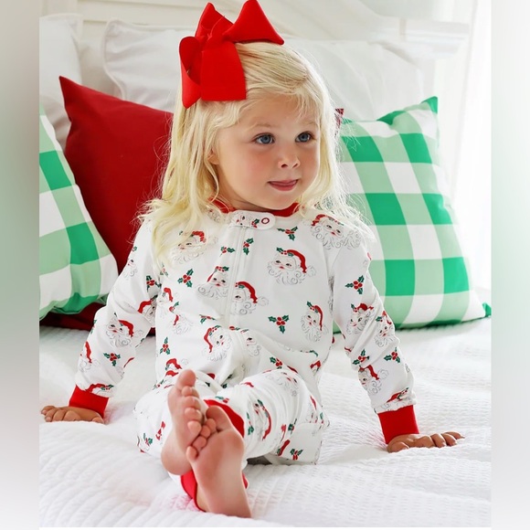 Classic Whimsy | Pajamas | Classic Whimsy Vintage Santa Zip Christmas ...